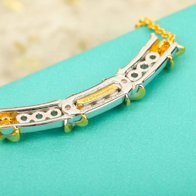 Economical Tiffany Necklaces