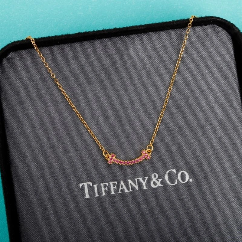 Brand-authenticated Tiffany Necklaces