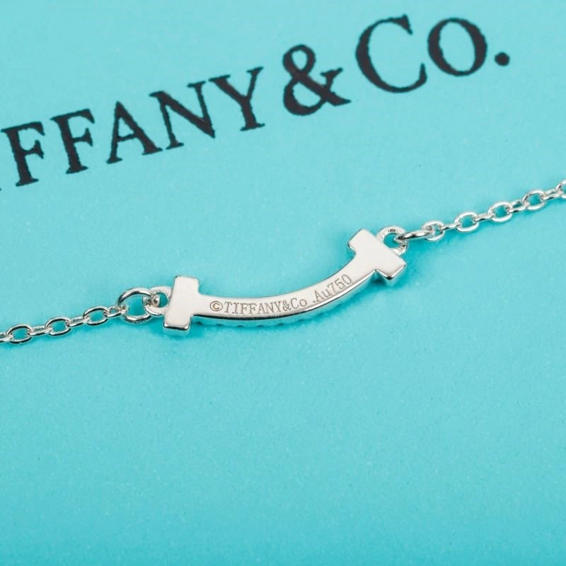 Brand-authenticated Tiffany Necklaces