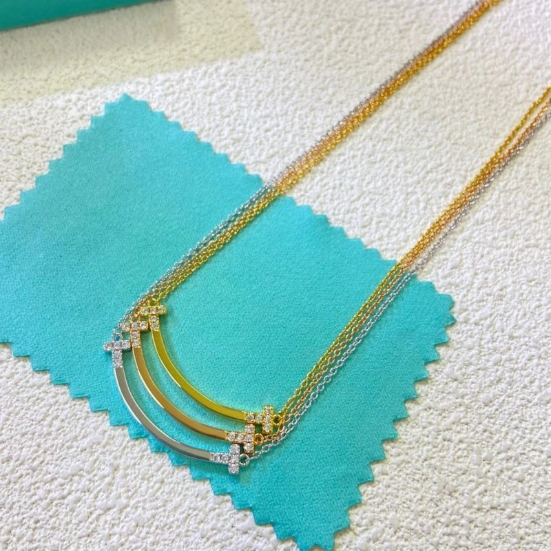Cut-rate Tiffany Necklaces