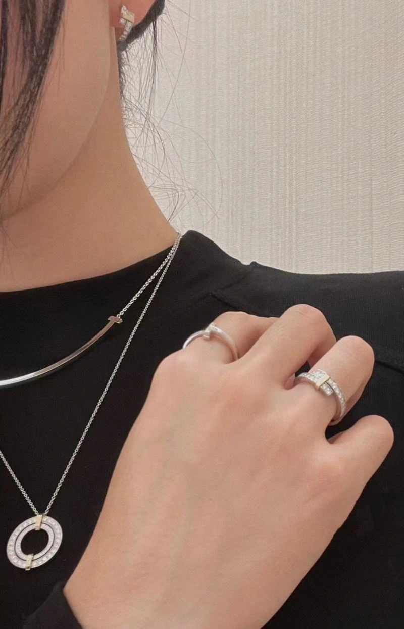 Discounted Tiffany Necklaces