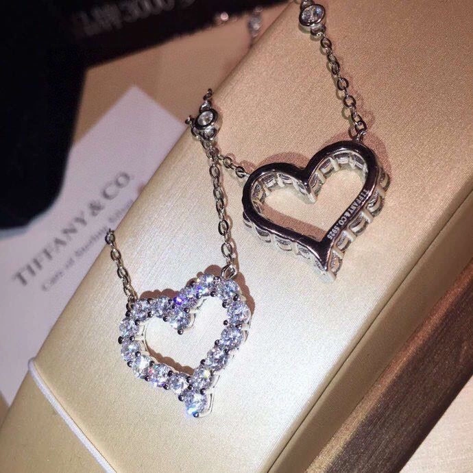 Top match Tiffany Necklaces
