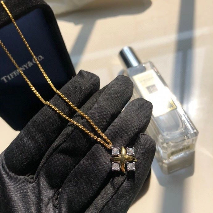 Authentic Tiffany Necklaces
