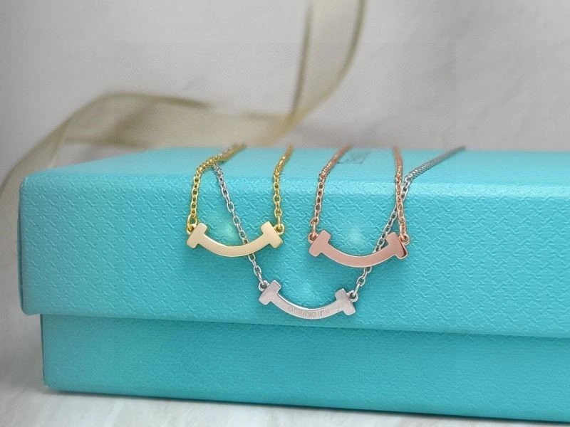 Official Tiffany Necklaces