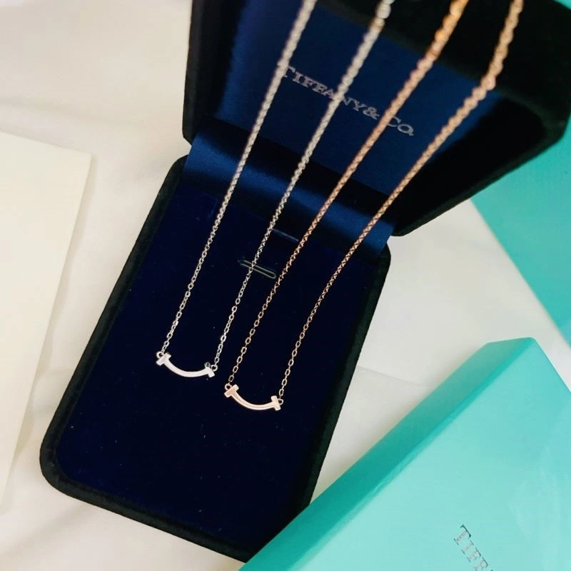 Official Tiffany Necklaces