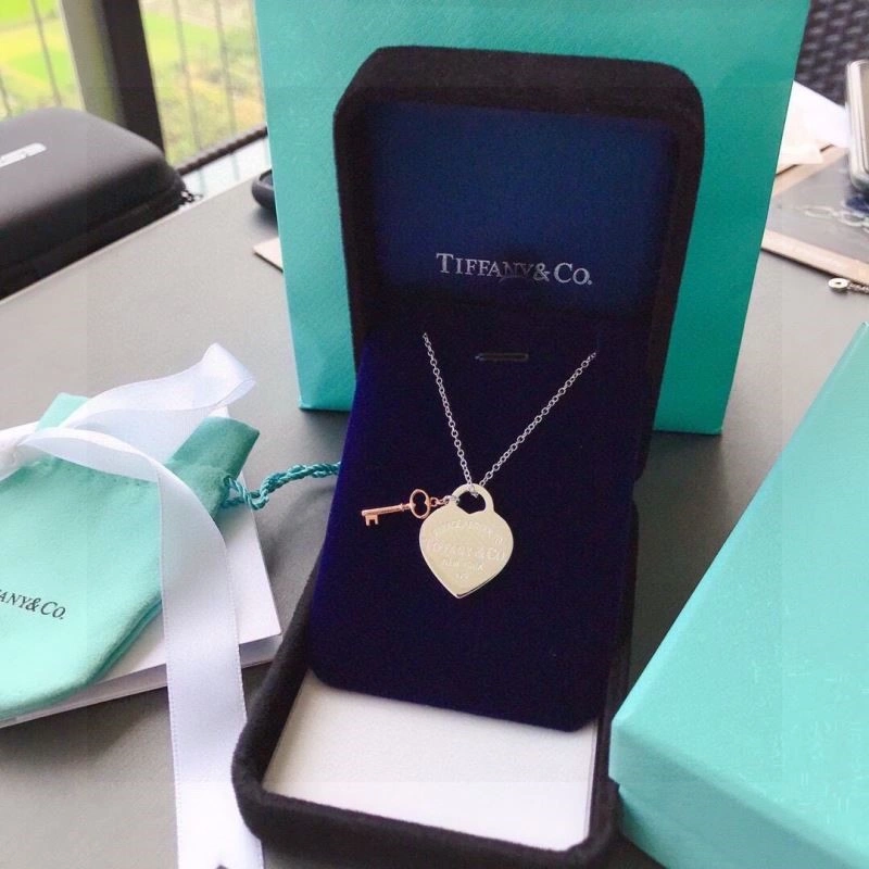 Authentic Tiffany Necklaces