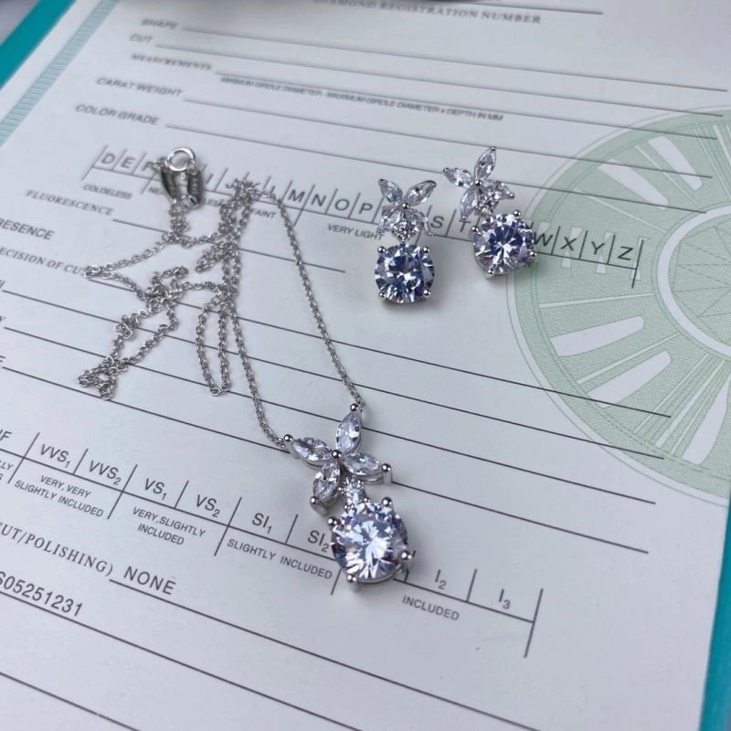 Official Tiffany Necklaces