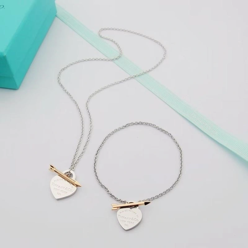 Cut-rate Tiffany Necklaces