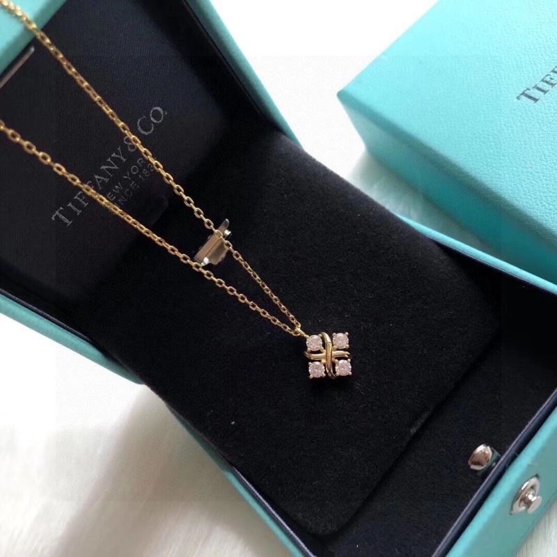 Official Tiffany Necklaces