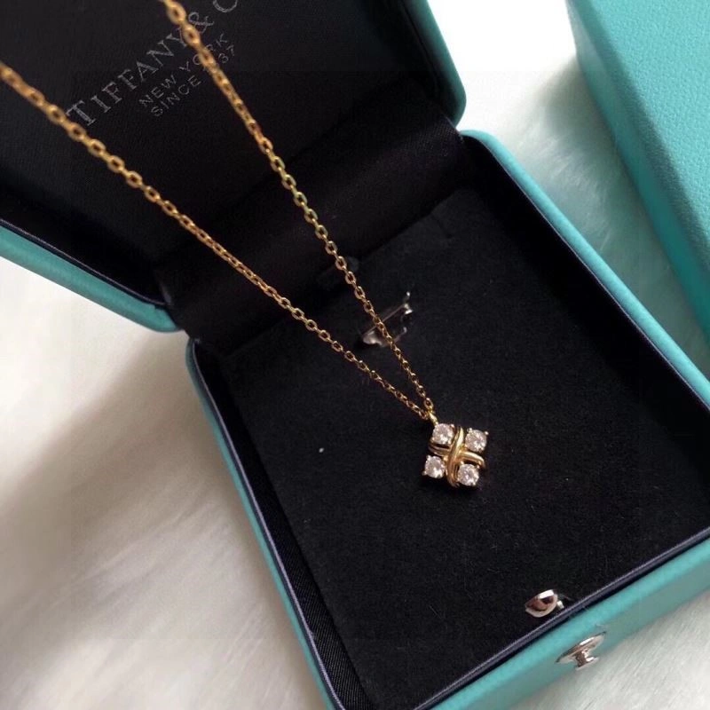 Official Tiffany Necklaces