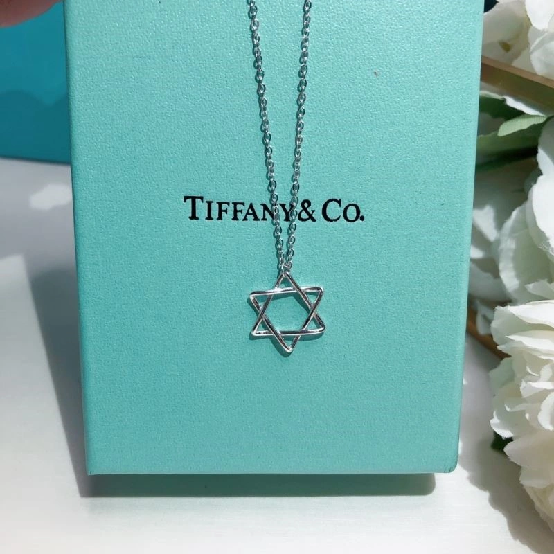 Top match Tiffany Necklaces