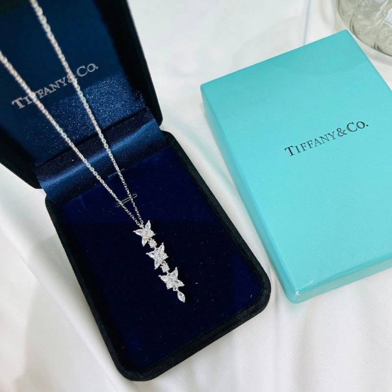 Top match Tiffany Necklaces