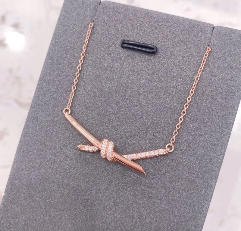 Bargain Tiffany Necklaces