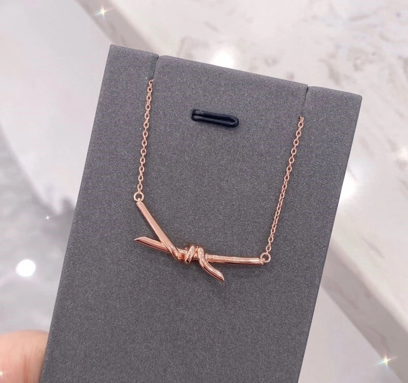 Bargain Tiffany Necklaces