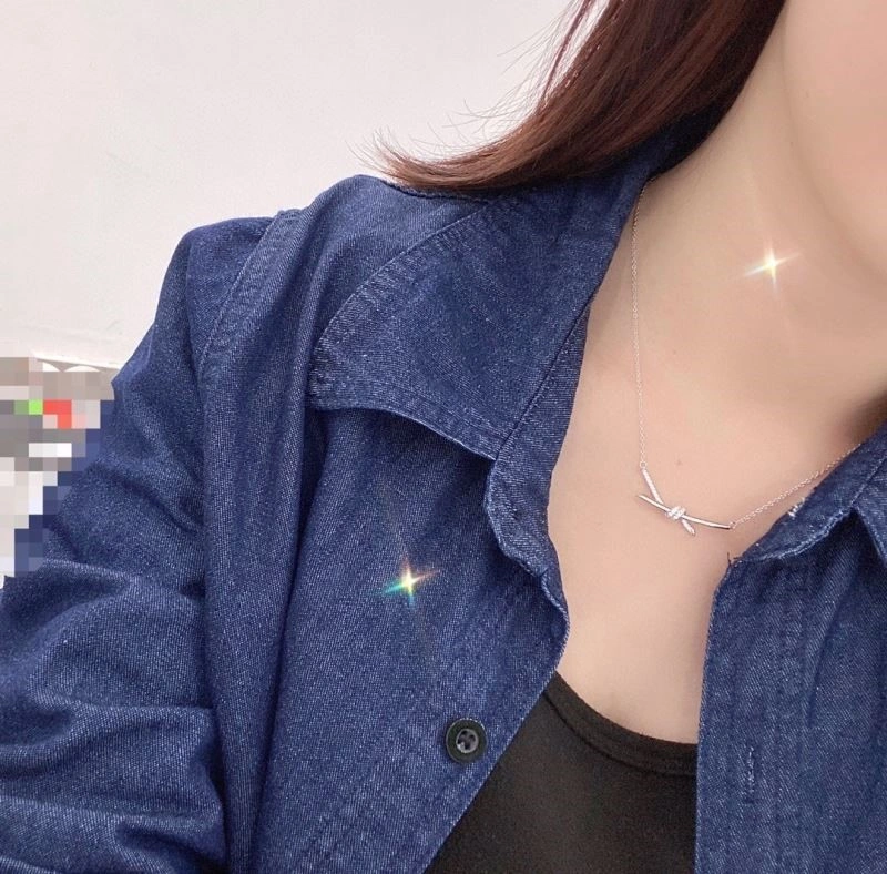 Bargain Tiffany Necklaces
