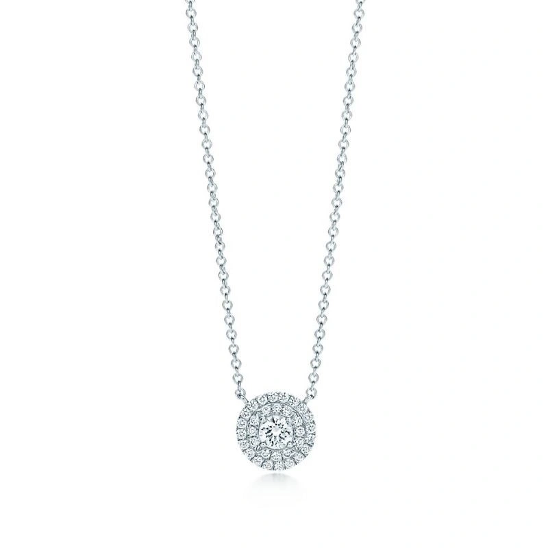 Indistinguishable Tiffany Necklaces