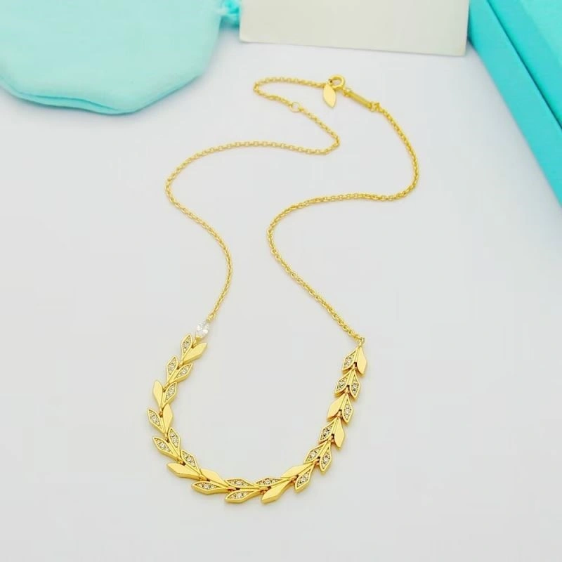 Top match Tiffany Necklaces