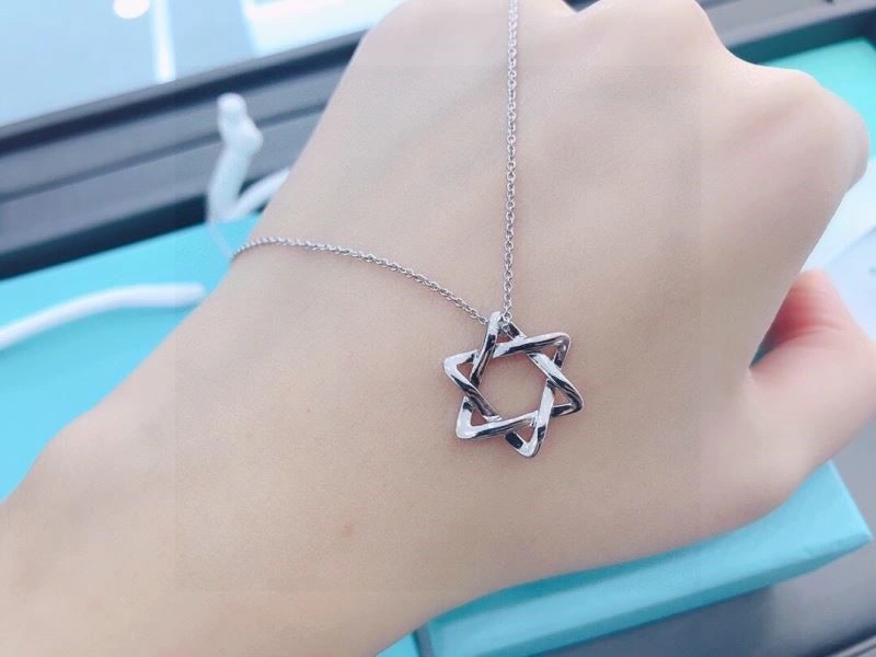 Affordable Tiffany Necklaces