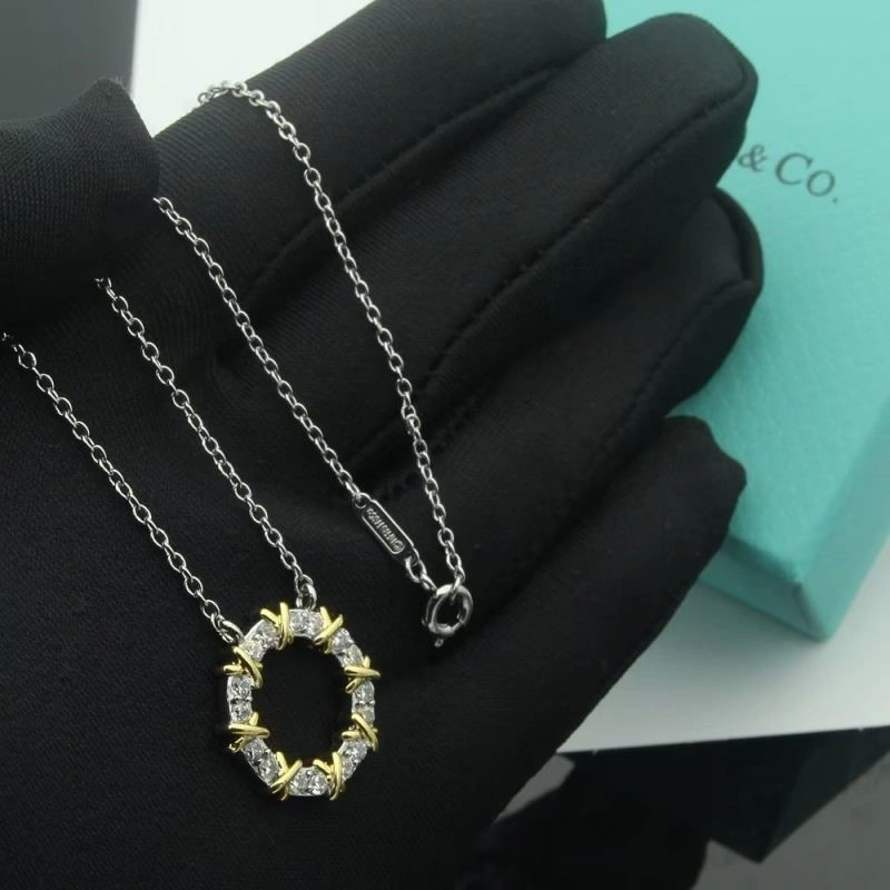 Low-cost Tiffany Necklaces