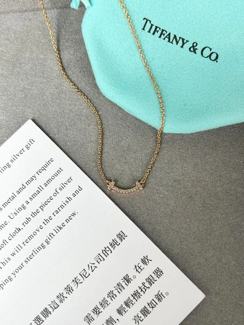 Cut-rate Tiffany Necklaces