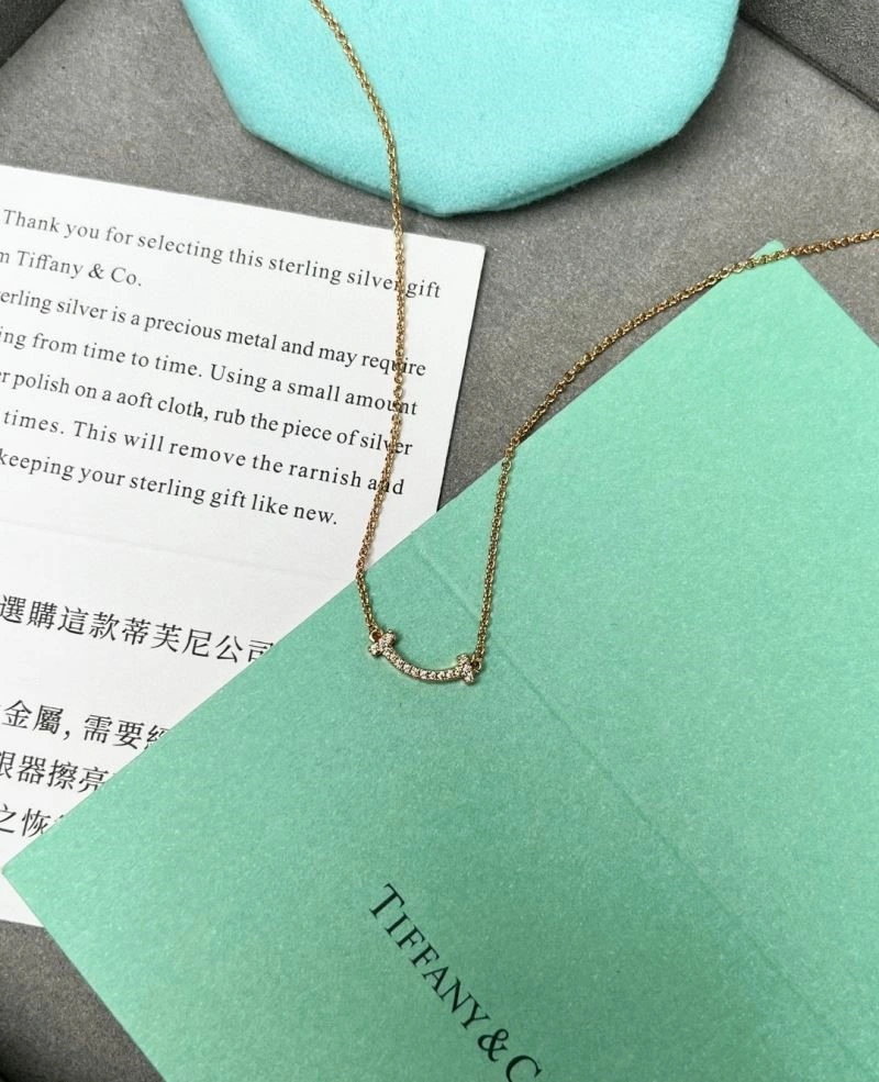 Cut-rate Tiffany Necklaces