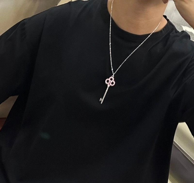 Exact replica Tiffany Necklaces
