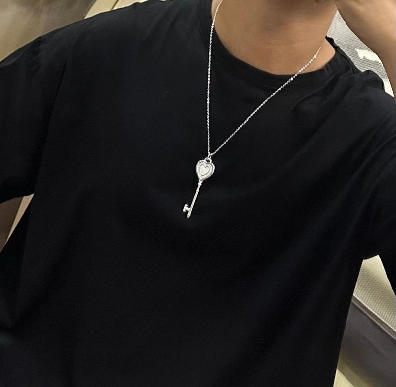Exact replica Tiffany Necklaces