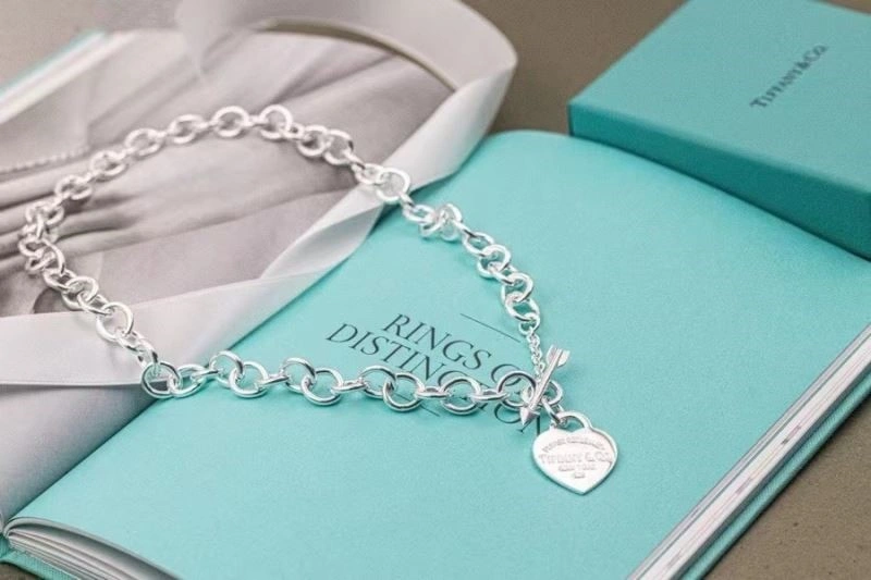 Official Tiffany Necklaces