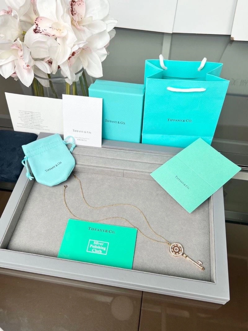 Top mirror Tiffany Necklaces