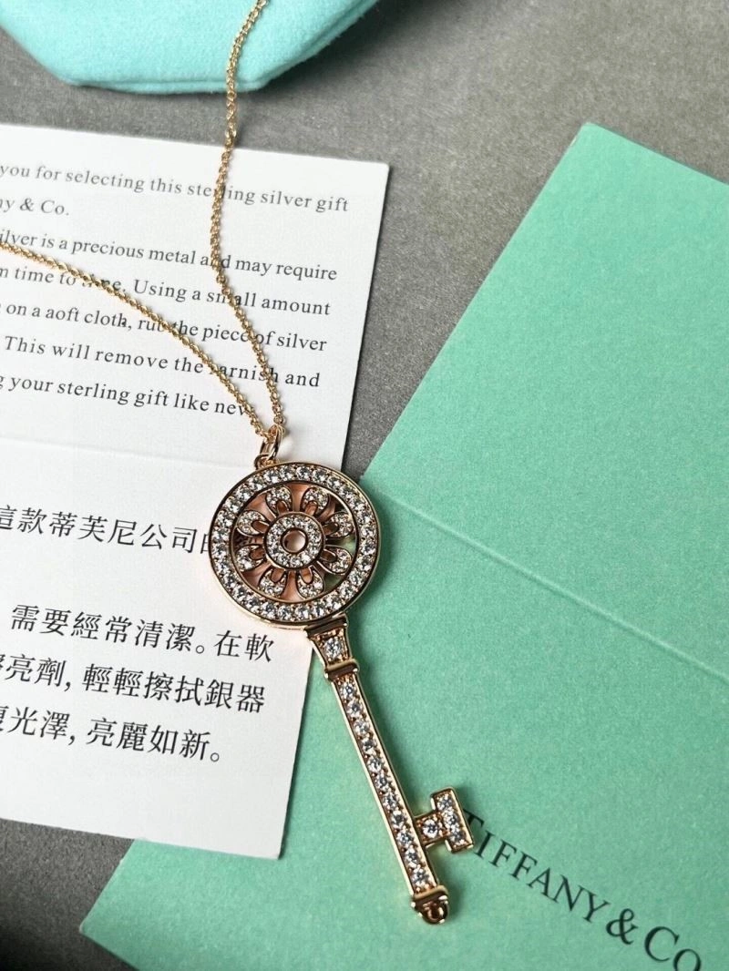 Top mirror Tiffany Necklaces