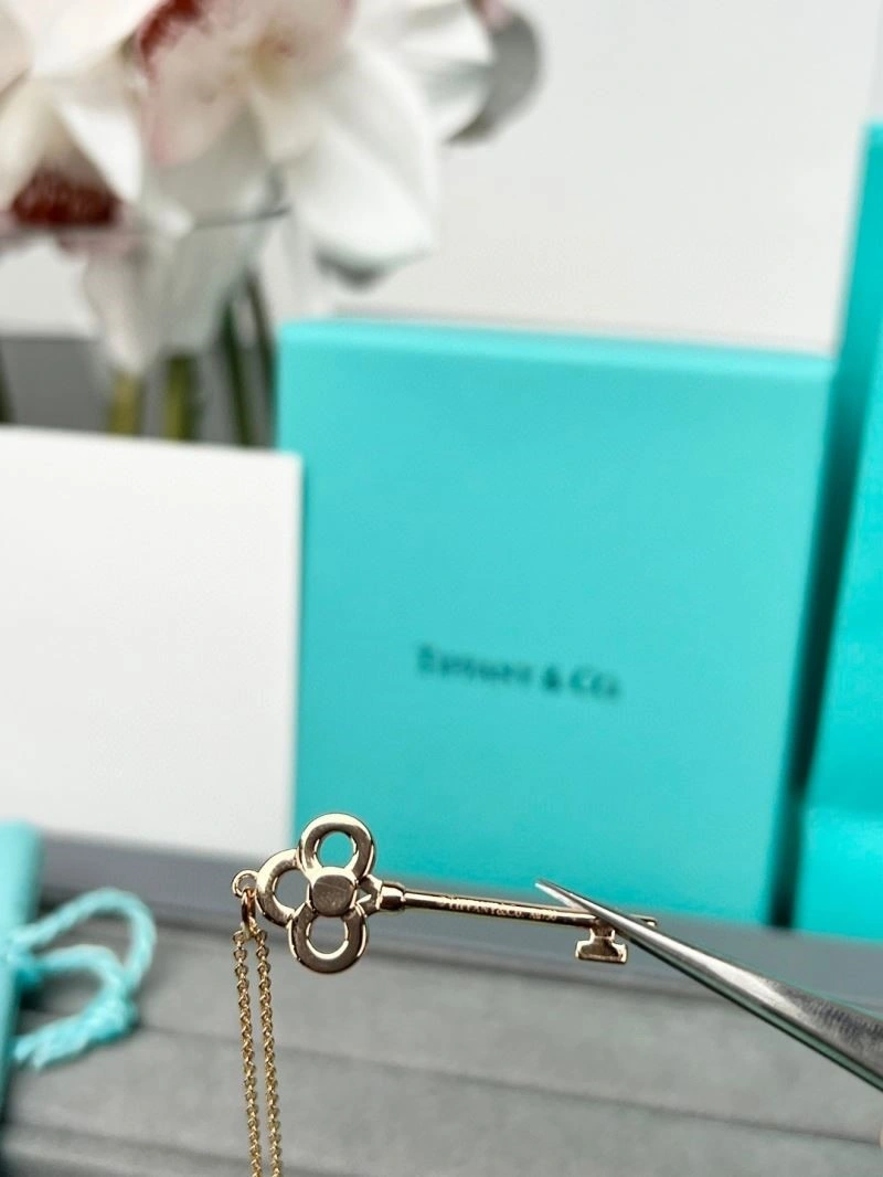 Inexpensive Tiffany Necklaces