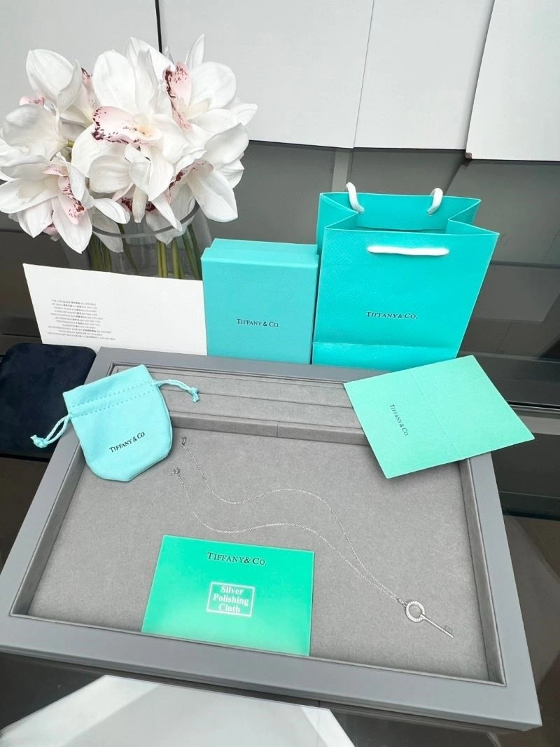 Budget-friendly Tiffany Necklaces