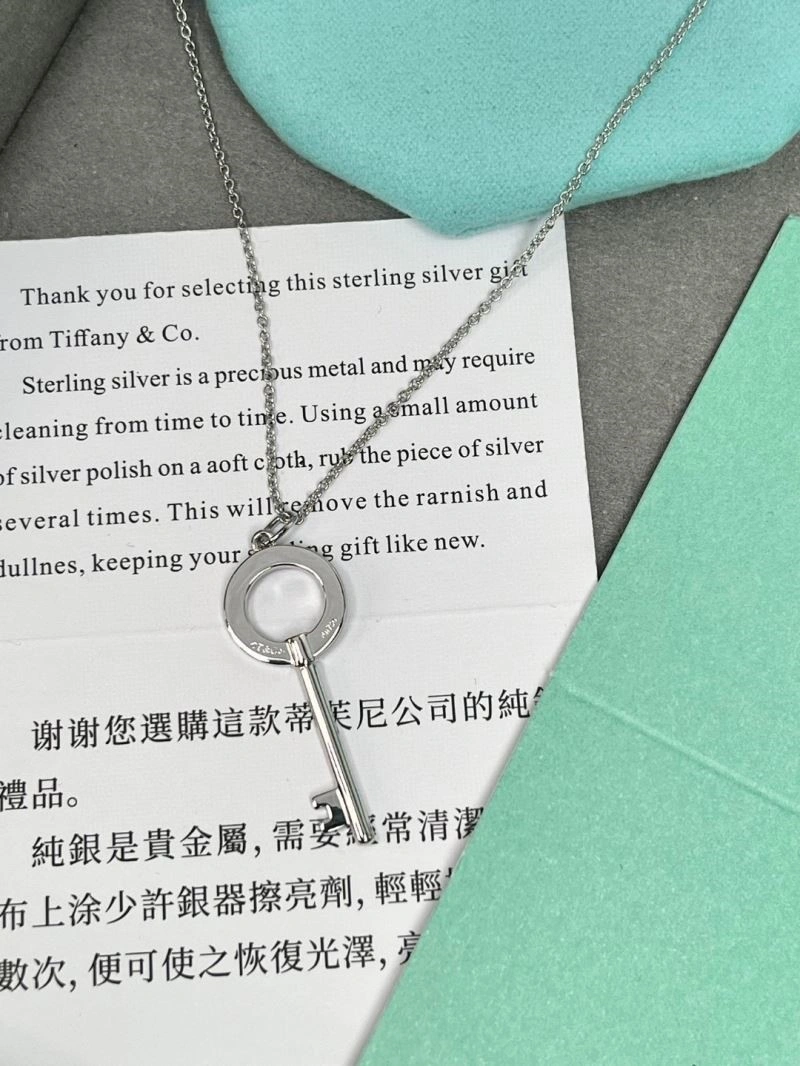 Budget-friendly Tiffany Necklaces