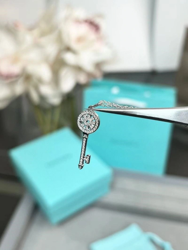 Factory-made Tiffany Necklaces