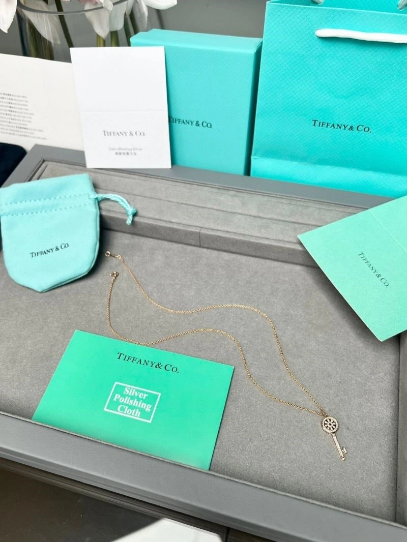 High accuracy Tiffany Necklaces