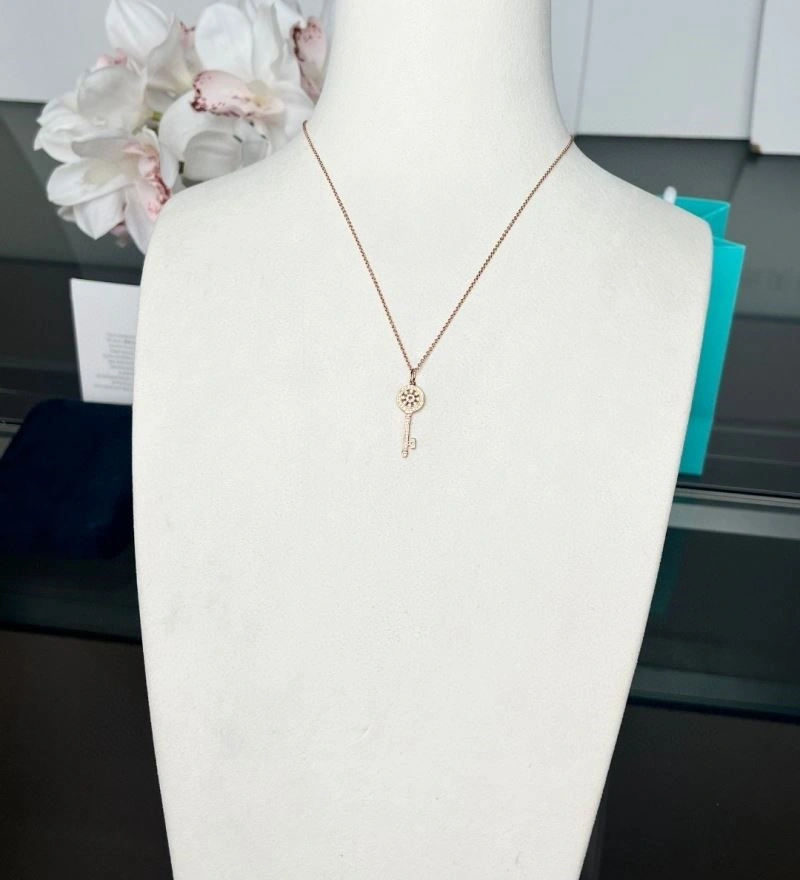 High accuracy Tiffany Necklaces
