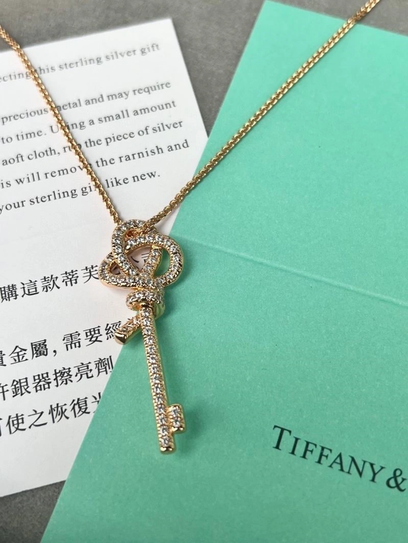 Economical Tiffany Necklaces