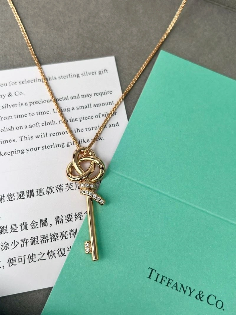 Economical Tiffany Necklaces