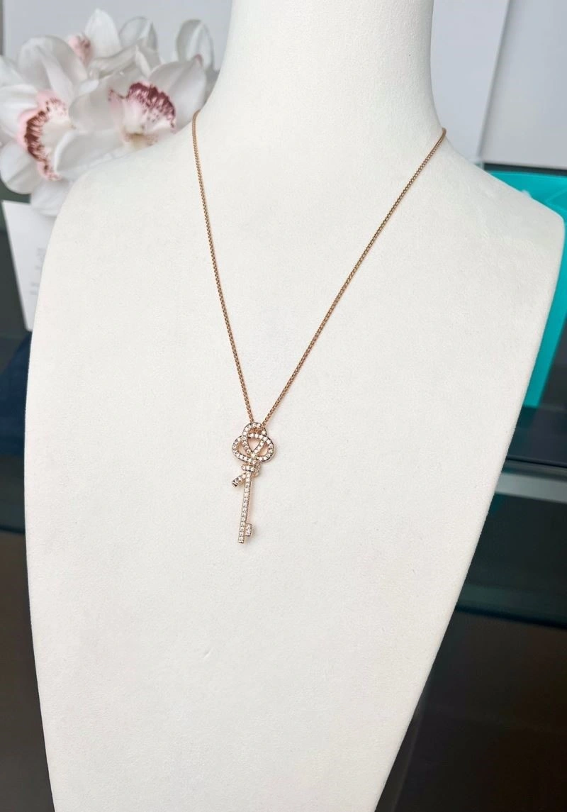 Economical Tiffany Necklaces