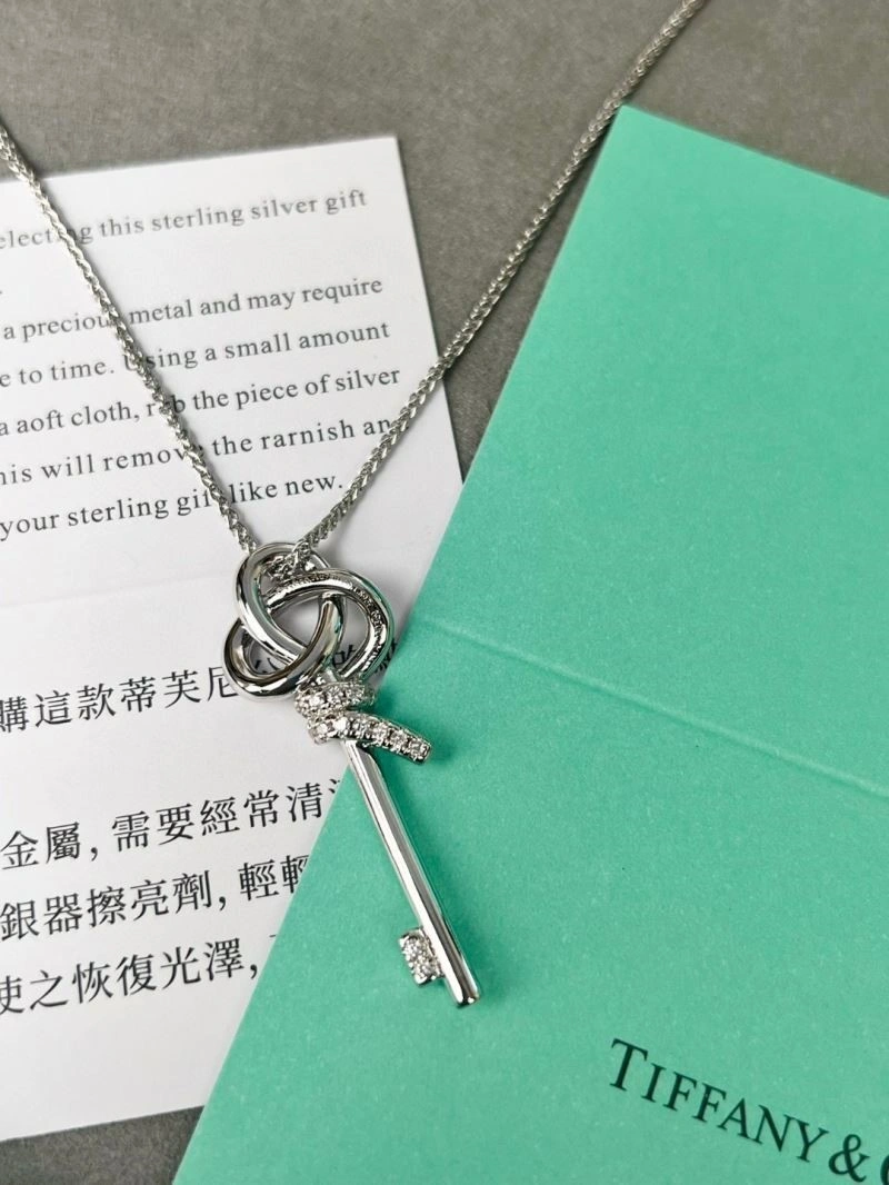 Budget-friendly Tiffany Necklaces
