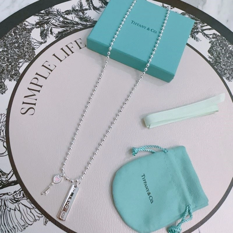 Original Tiffany Necklaces