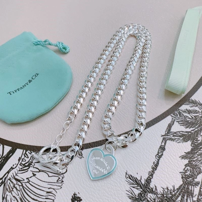 Brand-authenticated Tiffany Necklaces