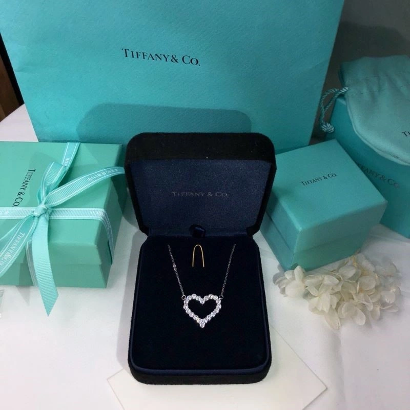 Economical Tiffany Necklaces