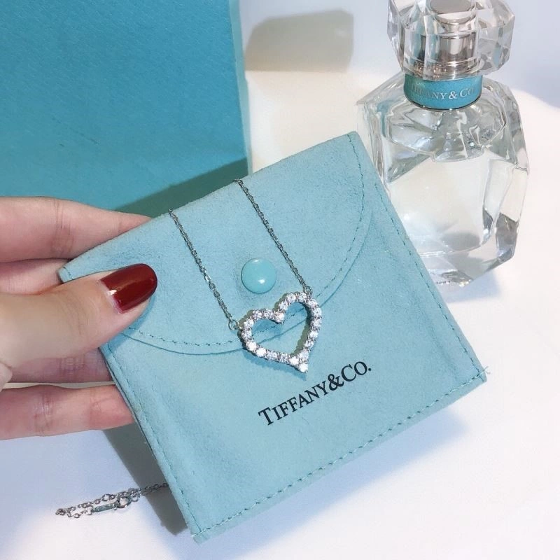 Economical Tiffany Necklaces
