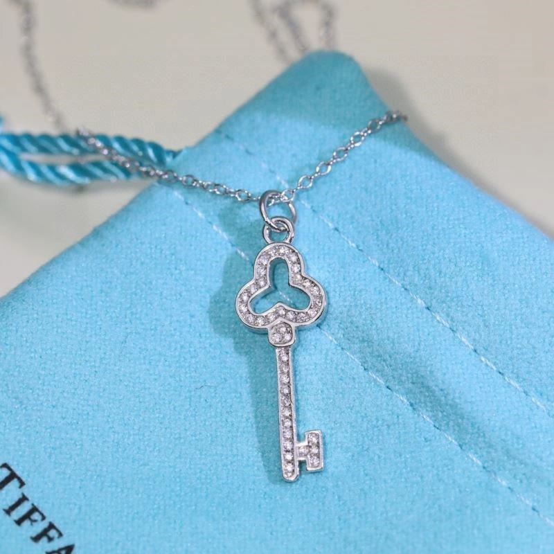 Official Tiffany Necklaces