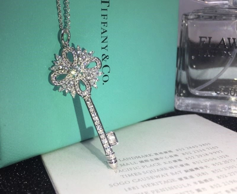 High accuracy Tiffany Necklaces