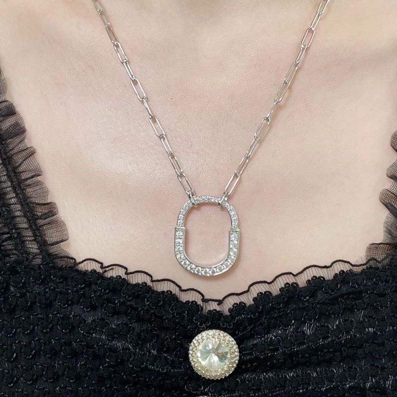 Brand-authenticated Tiffany Necklaces
