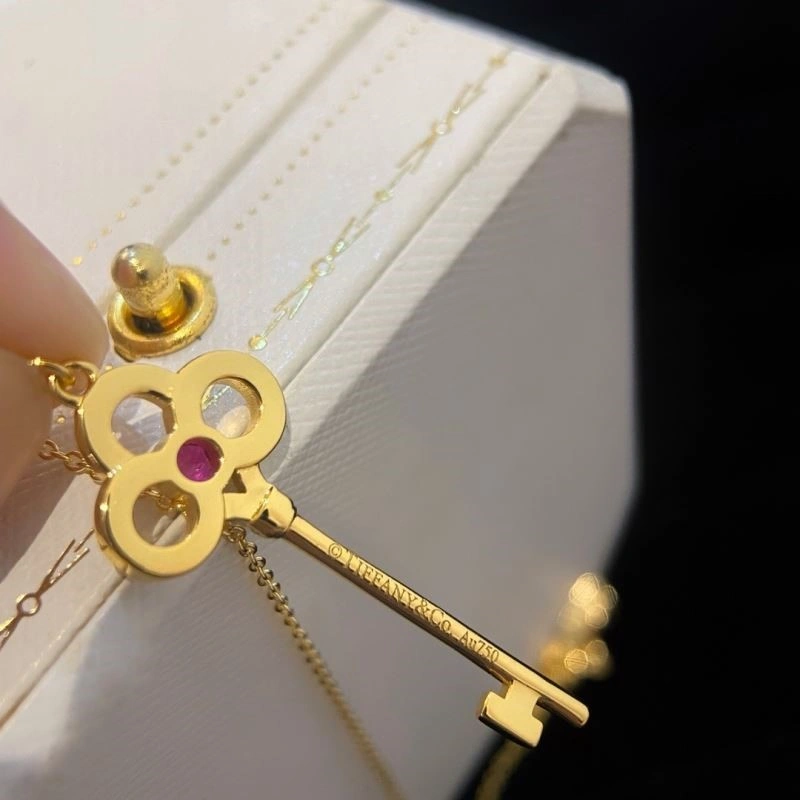 1:1 copy Tiffany Necklaces