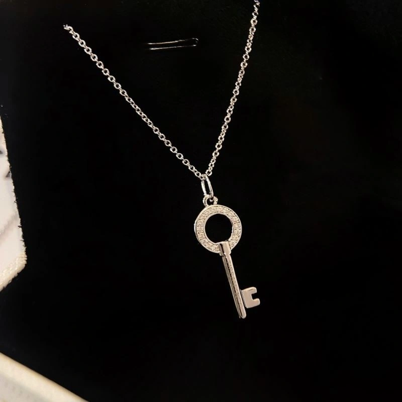 Official Tiffany Necklaces