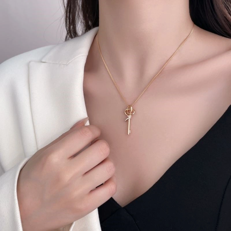 Precise copy Tiffany Necklaces